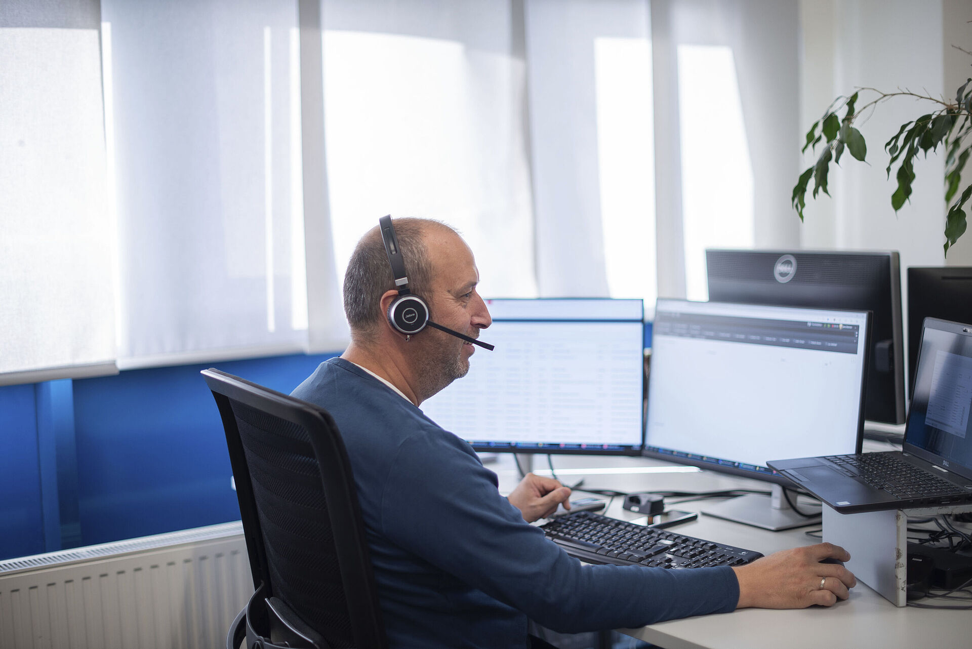 Technical Customer Service – Machine Service | ASYS Group